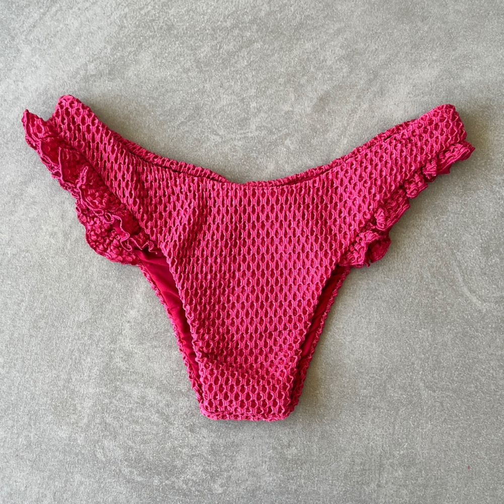 Berry Tan Lines Honeycomb Yasmin Bikini Bottom – MyBrazilianShop